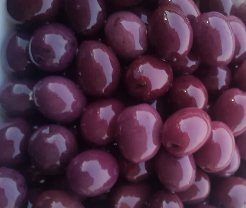 Black Manzanilla Olives – EGCT Frozen Fruits